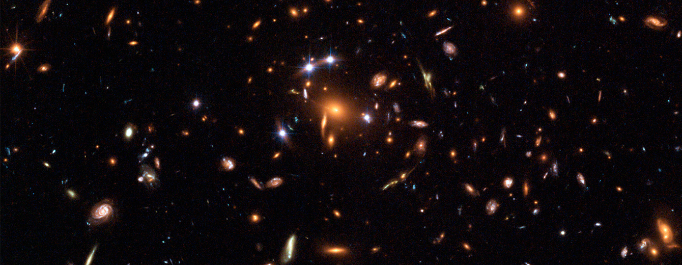Hubble Captures a "Five-Star" Rated Gravitational Lens | STScI