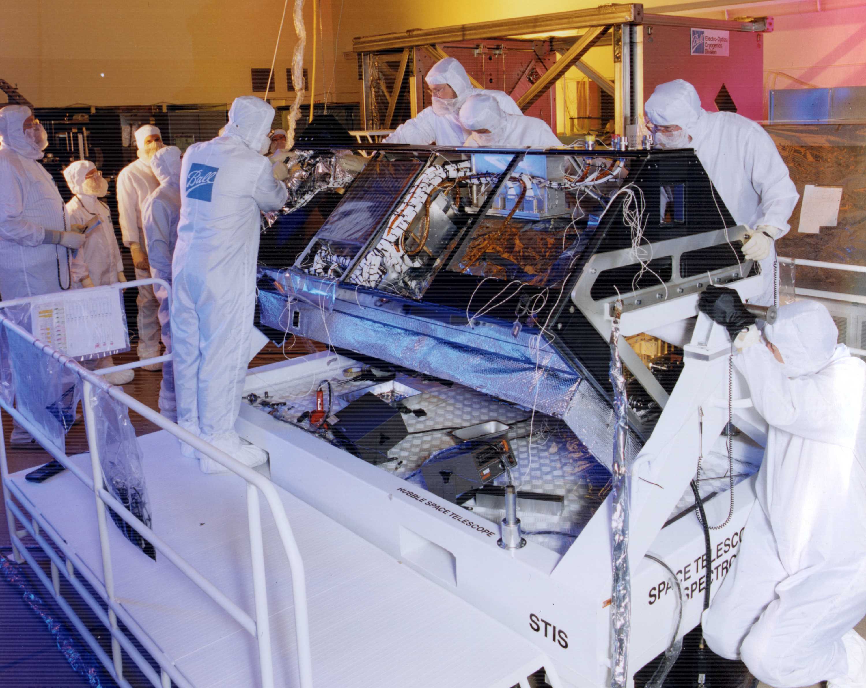 Building the Space Telescope Imaging Spectrograph (1996) | HubbleSite