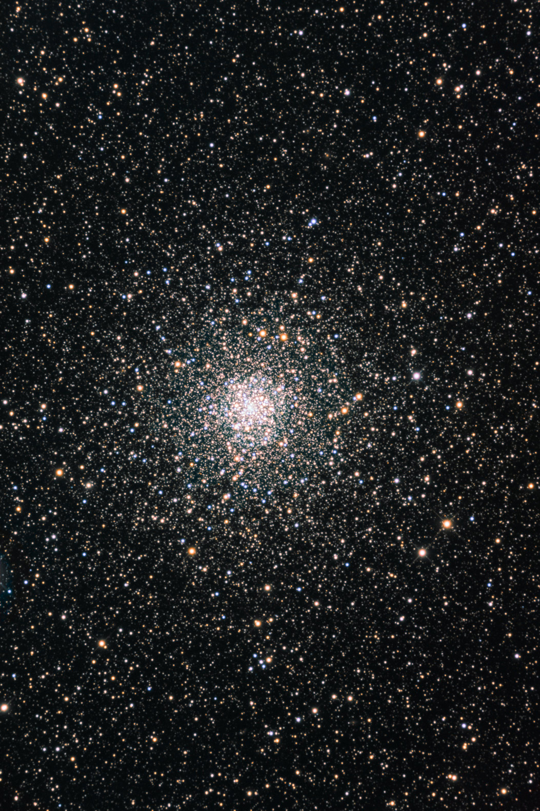 Ground-based Image of Globular Cluster NGC 6397 | HubbleSite
