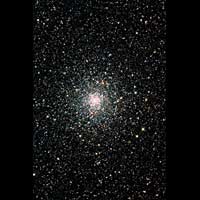 Ground-based Image of Globular Cluster NGC 6397 | HubbleSite