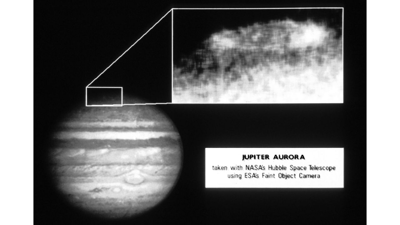 NASA Hubble Space Telescope Photographs Jupiter Aurora | HubbleSite