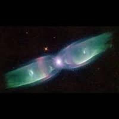 Hubble Witnesses the Final Blaze of Glory of Sun-Like Stars | HubbleSite